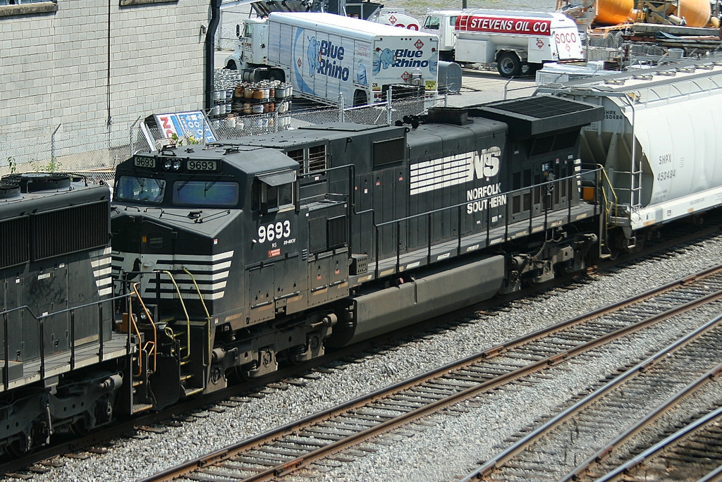 NS 9693
